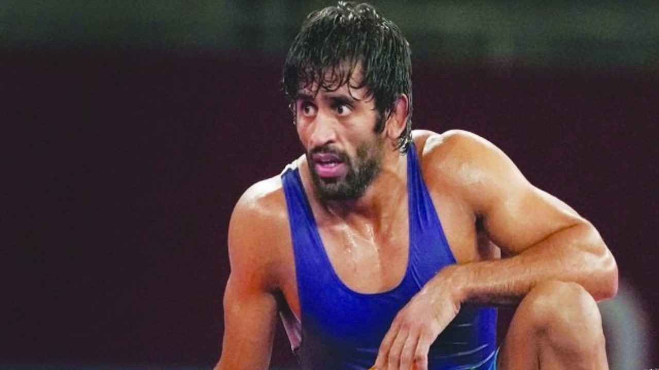 Bajrang Punia: वो 1 गलती, जिसके चलते सस्पेंड हुए बजरंग पूनिया, अब आगे क्या होगा? - Bajrang Punia ...