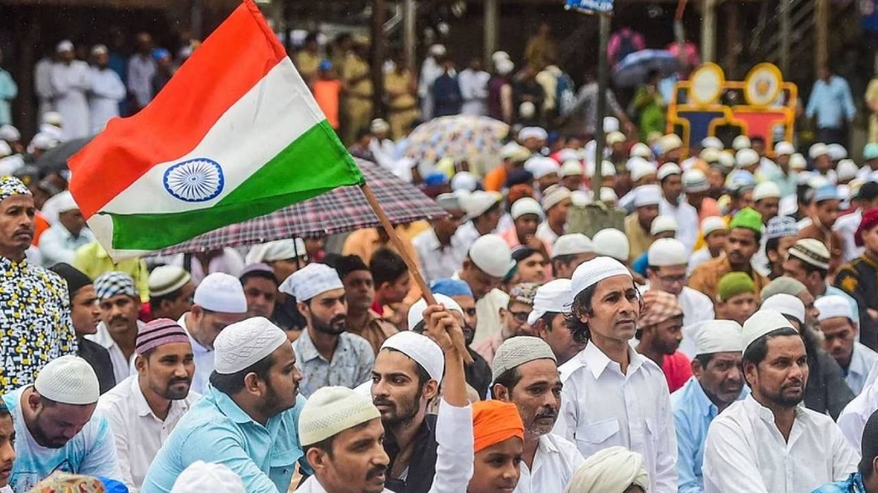 Indian Muslims Wealth: भारतीय मुसलमानों के पास कितनी संपत्ति? जानिए ...