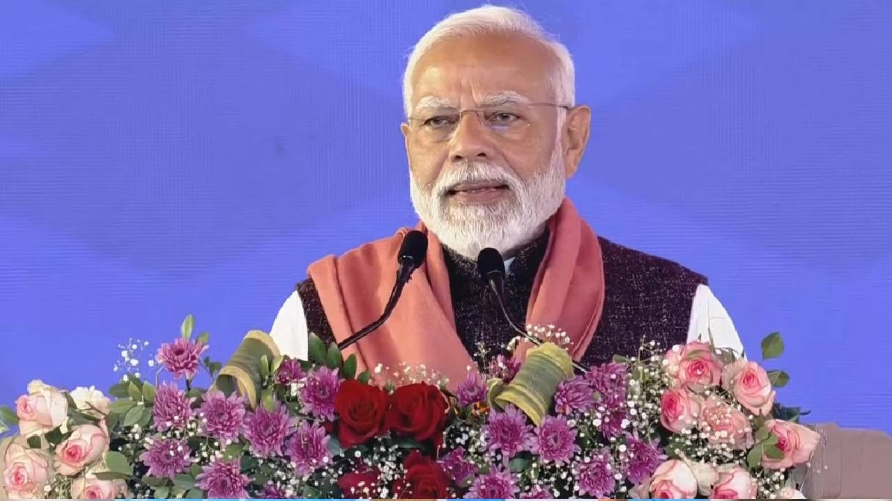 PM Modi Rewari Public Meeting: PM मोदी बोले- 2014 में रेवाड़ी ने 242 ...